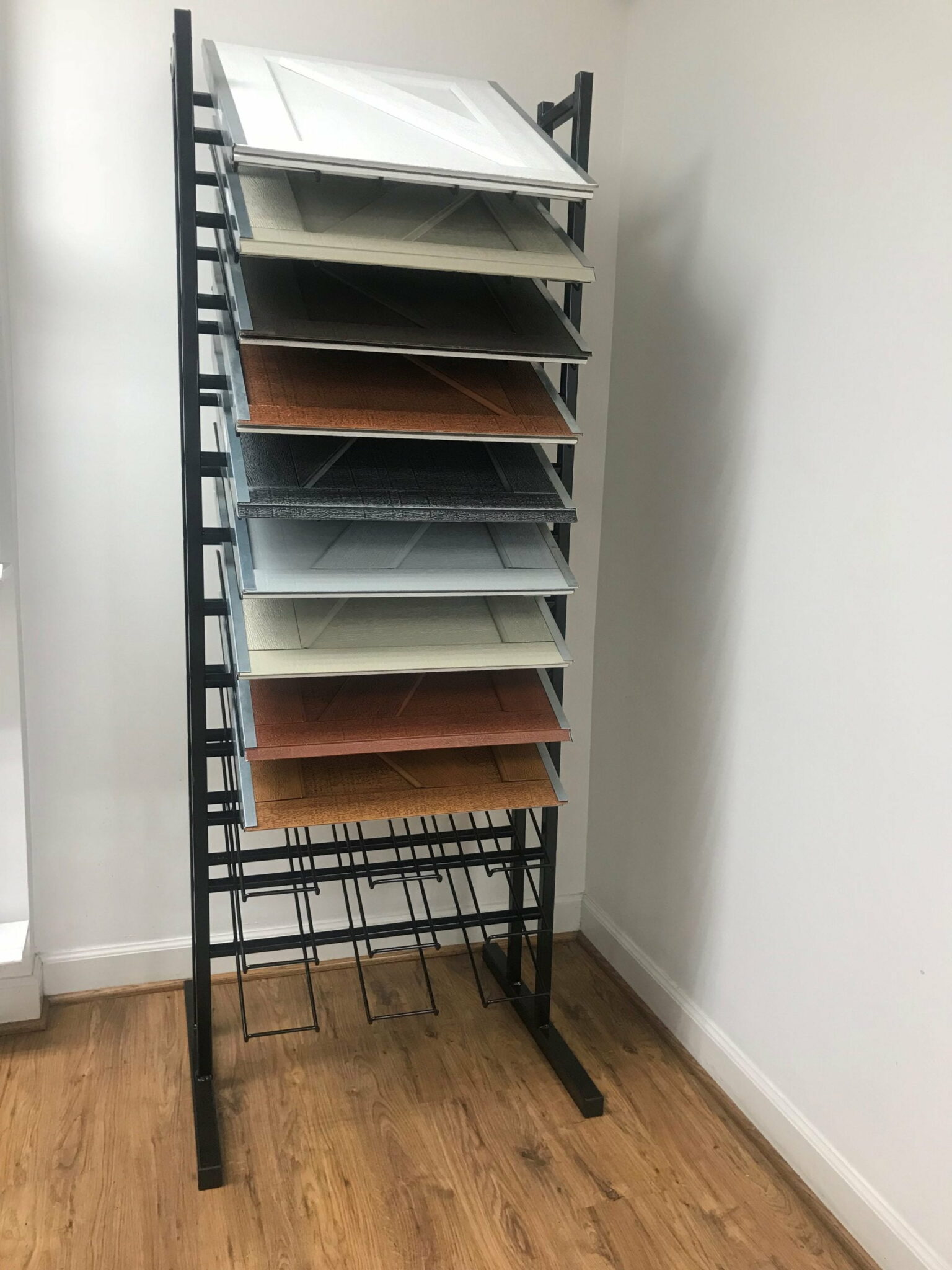 Custom Retail Displays | Galt Display Rack